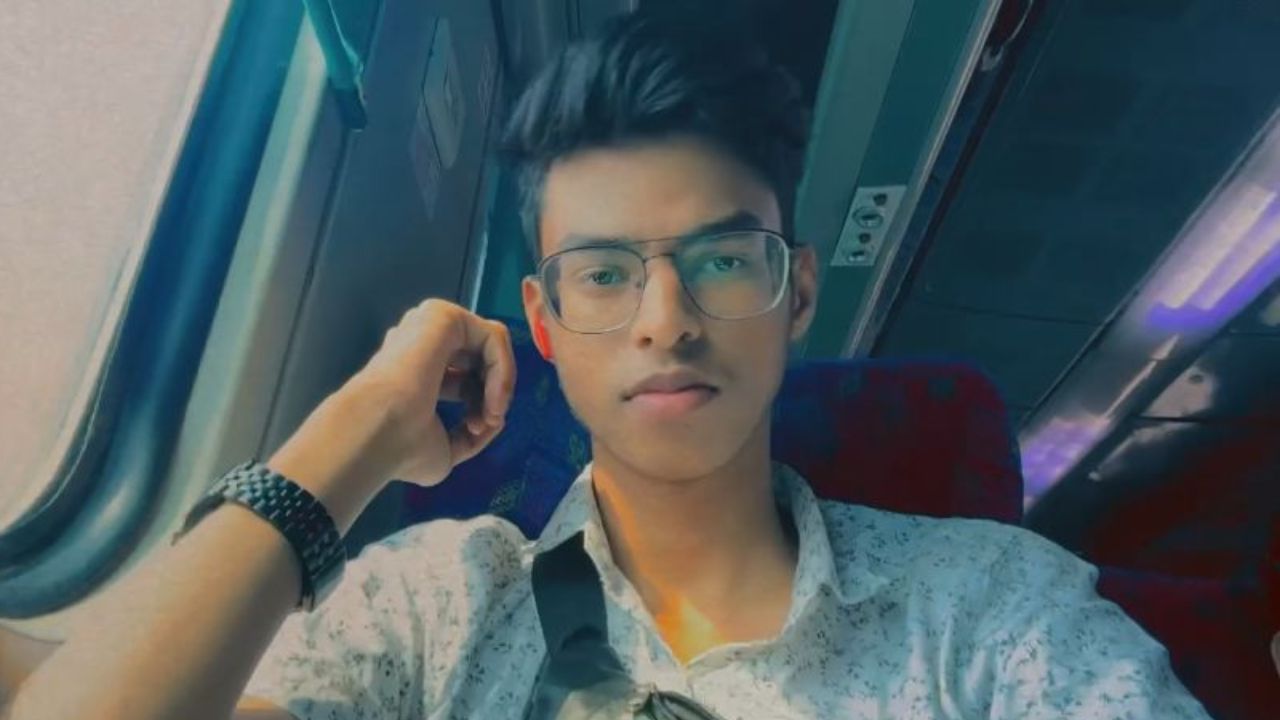 Meet Shubhankar Das: The 18-Year-Old Revolutionizing India's Startup Networking with Hindustan ...